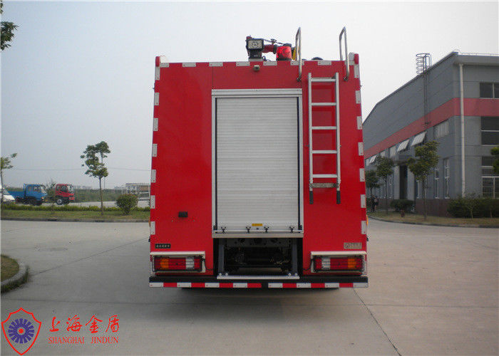 Rotatable Cab Foam Fire Truck Red Printed Inline Eight - Cylinder Engine